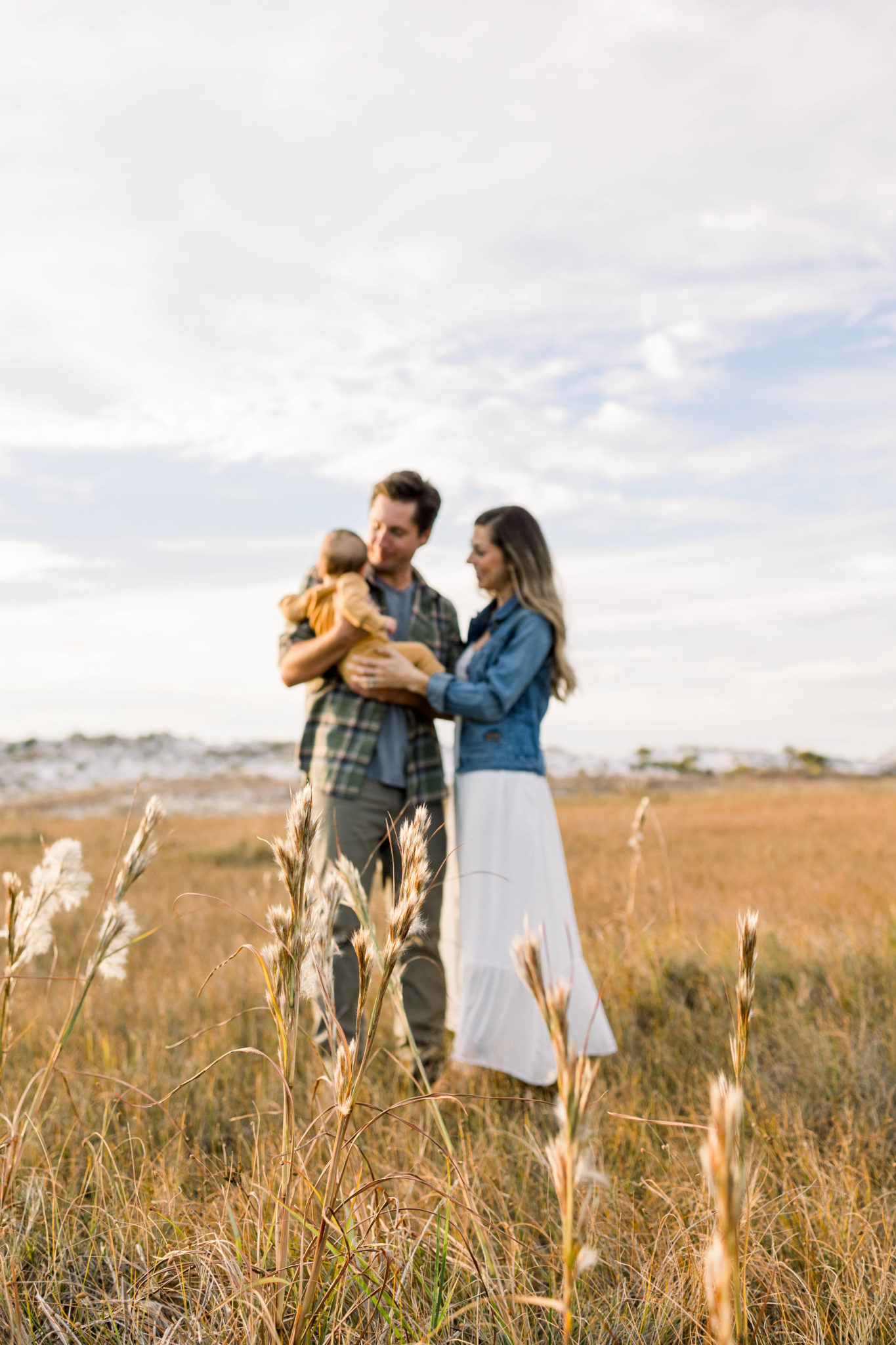 Sunset Pensacola Beach Family Photoshoot - jordanwestphoto.com