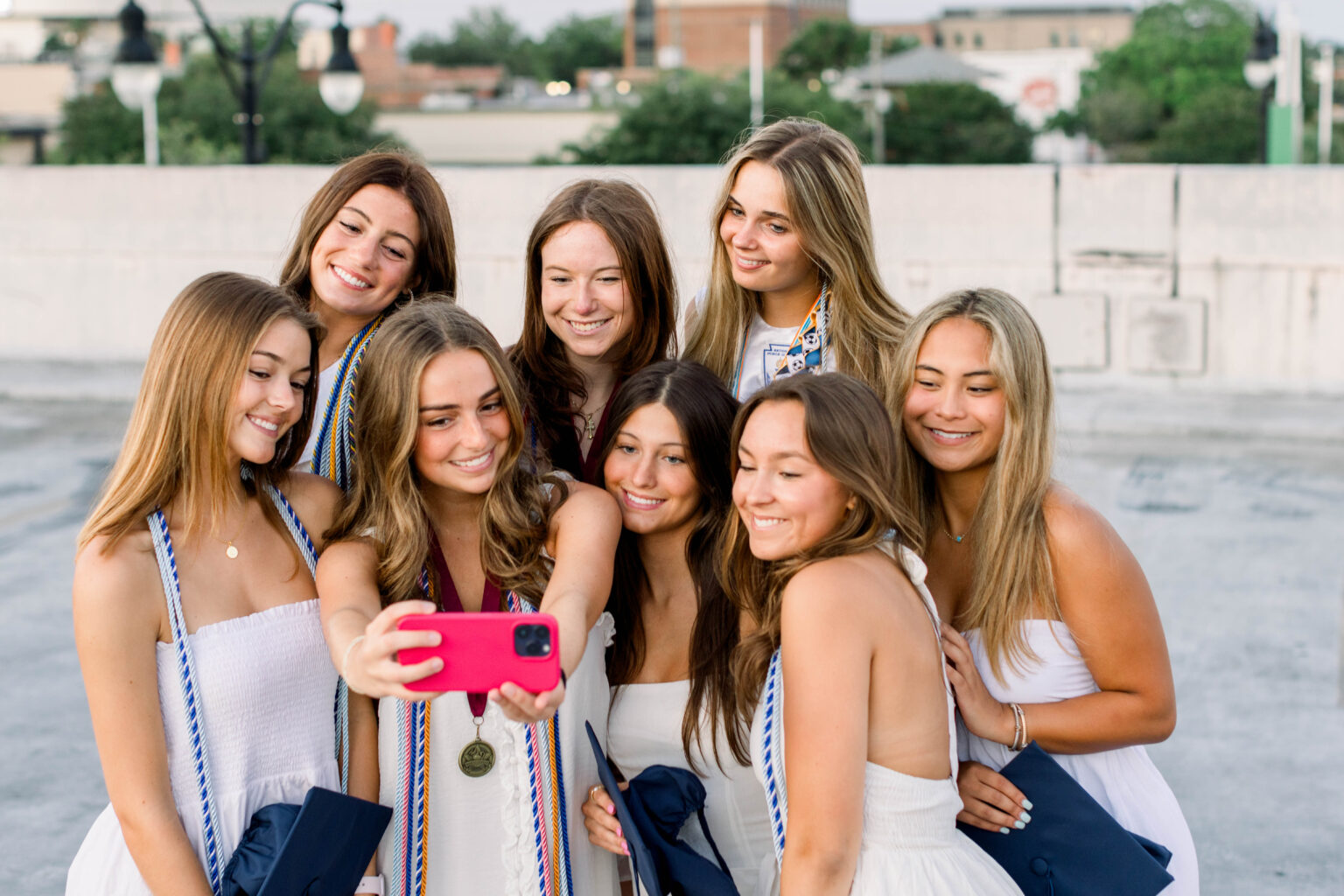 Graduation Pictures with GBHS Friends - jordanwestphoto.com